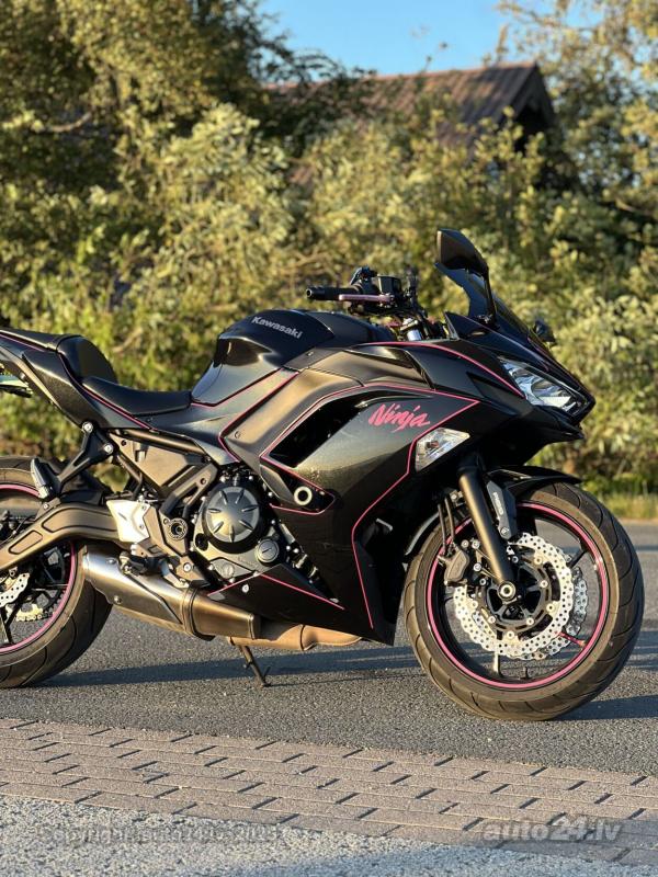 Kawasaki Ninja 650 2020 Tallina, ar dzinēja tilpumu 0.65 L un nobraukumu 24 tūkst. km par 6565 €, foto 1 vietnē AUTOMOTO.COM.LV