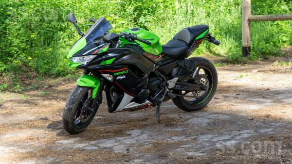 Кавасаки Ninja 650 2021 в Рига, объемом двигателя 0.65 л и пробегом 0 тыс. км за 6390 €, фото 1 на AUTOMOTO.COM.LV