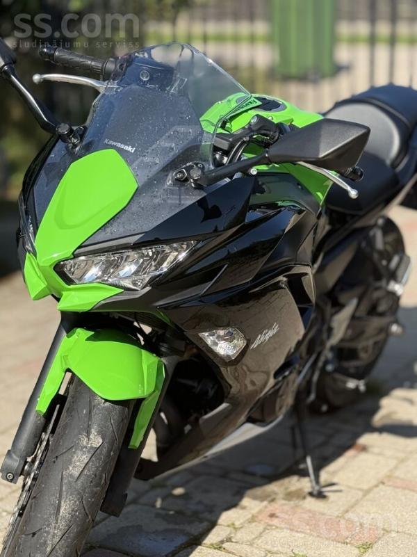 Kawasaki Ninja 650 2022 in Riga, with an engine capacity of 0.65 L and mileage of 0 thousand km for 6250 €, photo 1 on AUTOMOTO.COM.LV