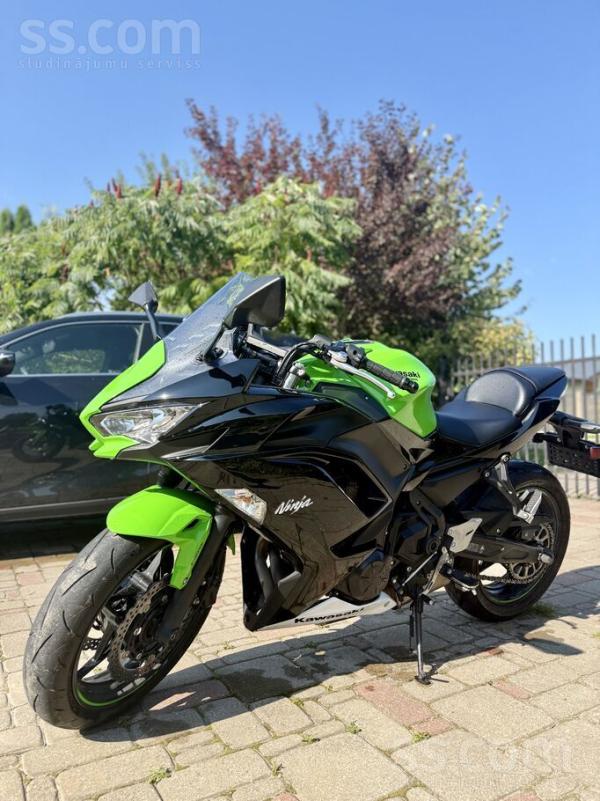 Kawasaki Ninja 650 2022 in Riga, with an engine capacity of 0.65 L and mileage of 0 thousand km for 6250 €, photo 2 on AUTOMOTO.COM.LV