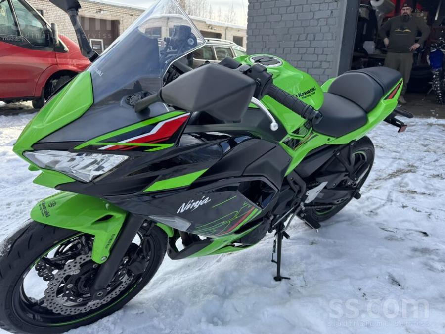 Кавасаки Ninja 650 2023 в Рига, объемом двигателя 0.65 л и пробегом 0 тыс. км за 4500 €, фото 5 на AUTOMOTO.COM.LV
