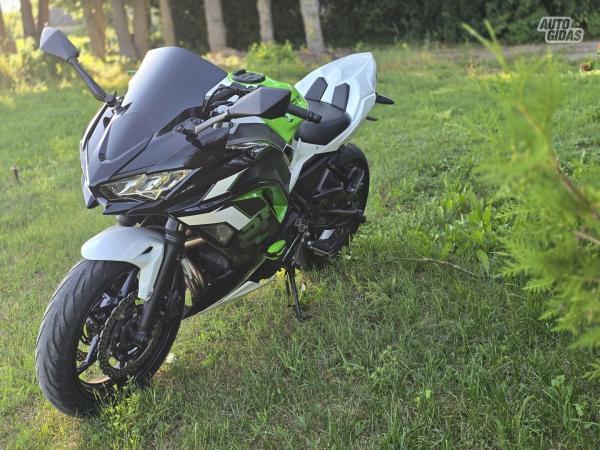 Кавасаки Ninja 650 2023 в Мариямполе, объемом двигателя 0.65 л и пробегом 12 тыс. км за 4650 €, фото 1 на AUTOMOTO.COM.LV
