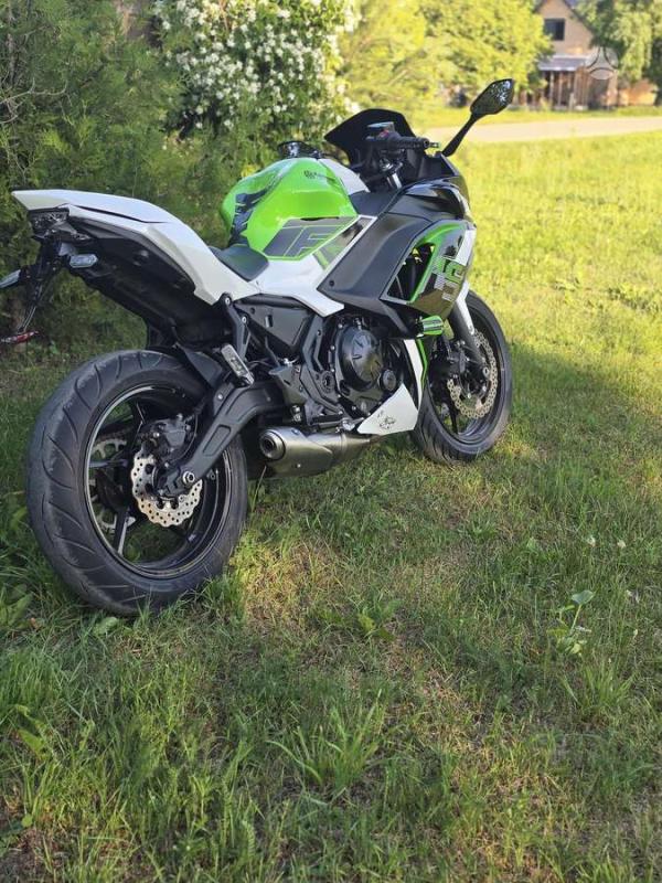 Кавасаки Ninja 650 2023 в Мариямполе, объемом двигателя 0.65 л и пробегом 11 тыс. км за 4650 €, фото 7 на AUTOMOTO.COM.LV