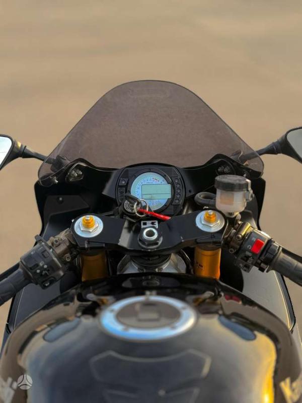 Black Kawasaki Ninja 2004 in Mazeikiai, with an engine capacity of 0.00 L and mileage of 46 thousand km for 3650 €, photo 9 on AUTOMOTO.COM.LV