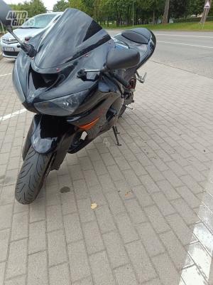 Melns Kawasaki Ninja 2005 Jonava, ar dzinēja tilpumu 0.64 L un nobraukumu 58 tūkst. km par 2700 €, foto 3 vietnē AUTOMOTO.COM.LV