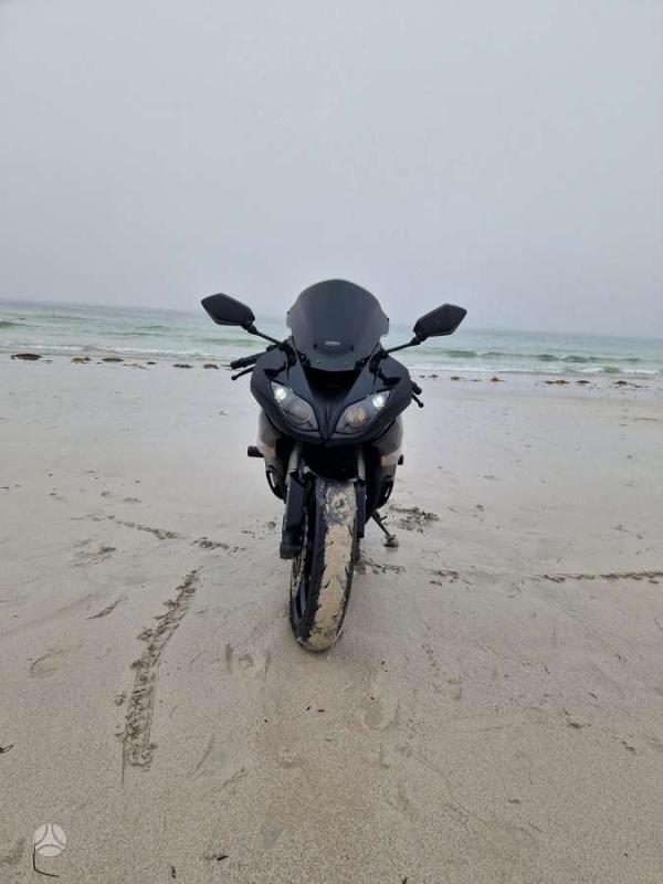Black Kawasaki Ninja 2008 in Kupiskis, with an engine capacity of 0.60 L and mileage of 36 thousand km for 5000 €, photo 8 on AUTOMOTO.COM.LV