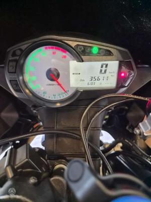 Black Kawasaki Ninja 2008 in Kupiskis, with an engine capacity of 0.60 L and mileage of 36 thousand km for 5000 €, photo 11 on AUTOMOTO.COM.LV