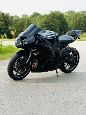 Melns Kawasaki Ninja 2010 Radviliškis, ar dzinēja tilpumu 0.60 L un nobraukumu 33 tūkst. km par 4999 €, foto 3 vietnē AUTOMOTO.COM.LV