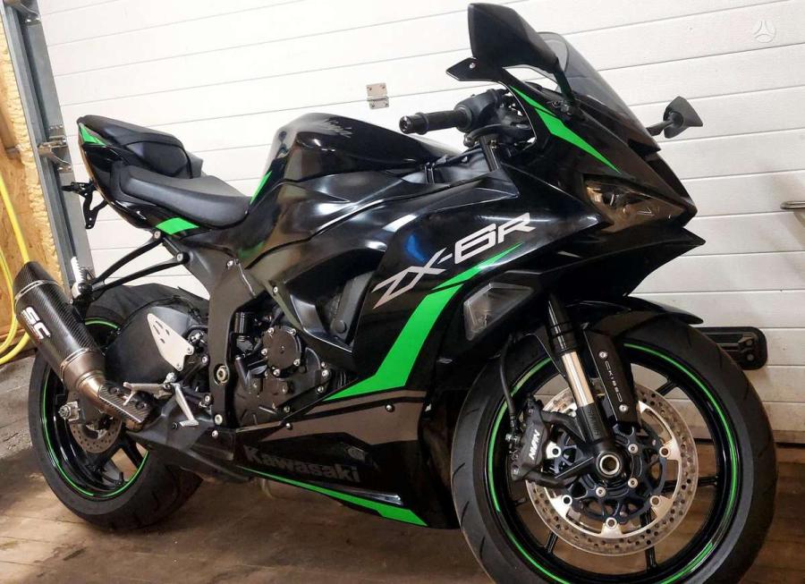 Melns Kawasaki Ninja 2025 Viļņa, ar dzinēja tilpumu 0.64 L un nobraukumu 9 tūkst. km par 9400 €, foto 7 vietnē AUTOMOTO.COM.LV