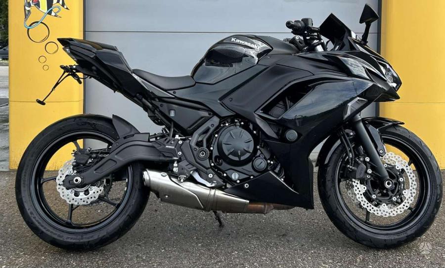 Melns Kawasaki Ninja 2025 Kauņa, ar dzinēja tilpumu 0.65 L un nobraukumu 6 tūkst. km par 5500 €, foto 6 vietnē AUTOMOTO.COM.LV