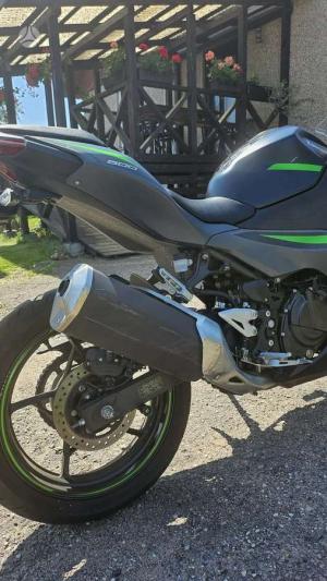 Черный Кавасаки Ninja 2025 в Вильнюс, объемом двигателя 0.50 л и пробегом 6 тыс. км за 5700 €, фото 9 на AUTOMOTO.COM.LV