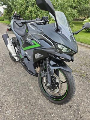 Черный Кавасаки Ninja 2025 в Вильнюс, объемом двигателя 0.50 л и пробегом 6 тыс. км за 5700 €, фото 16 на AUTOMOTO.COM.LV