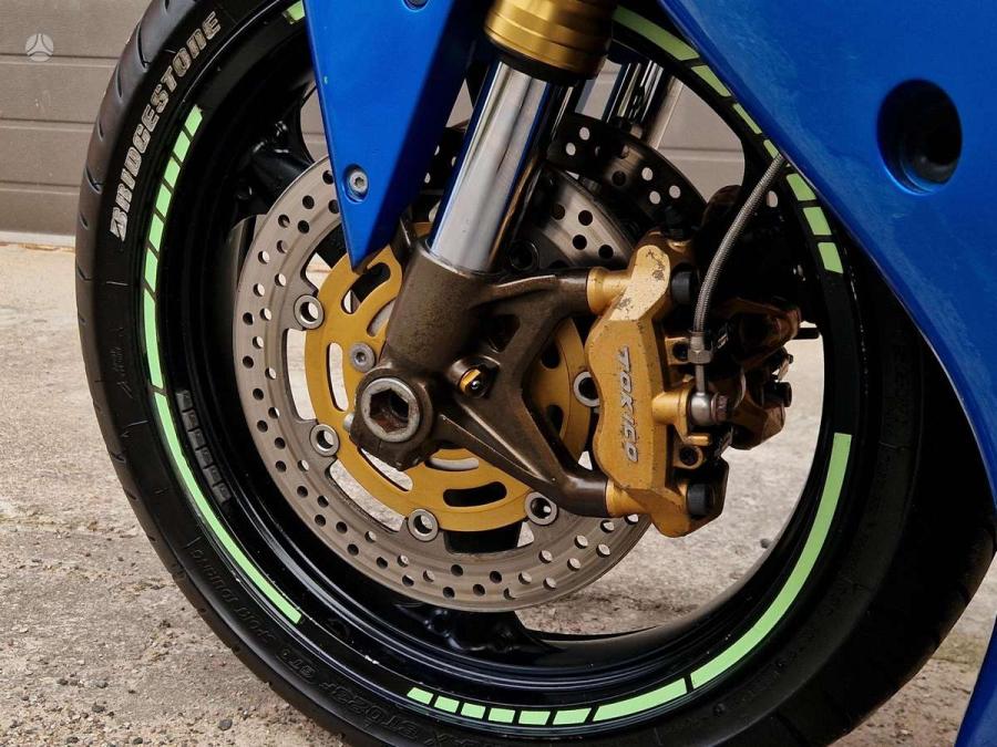 Blue Kawasaki Ninja 2003 in Vilnius, with an engine capacity of 0.60 L and mileage of 41 thousand km for 3750 €, photo 14 on AUTOMOTO.COM.LV