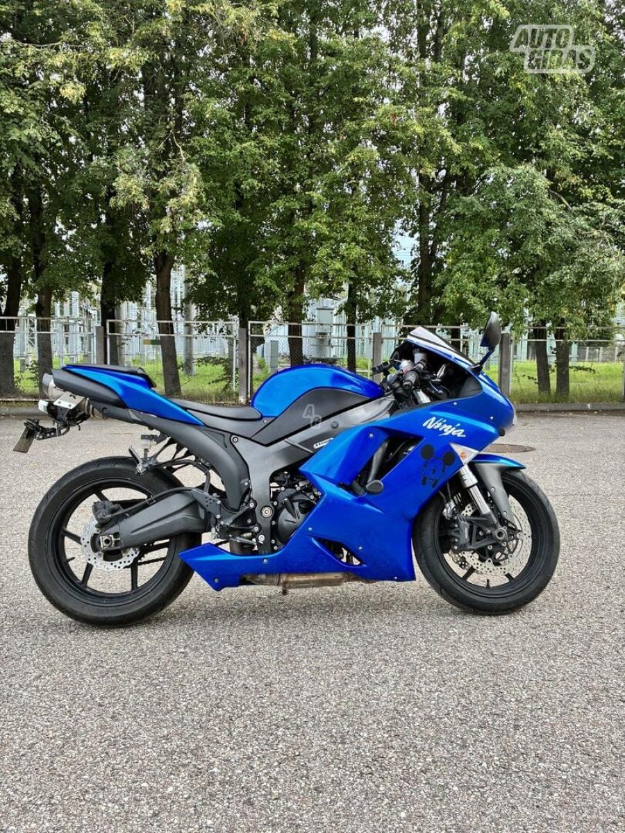 Zils Kawasaki Ninja 2007 Viļņa, ar dzinēja tilpumu 0.60 L un nobraukumu 30 tūkst. km par 4300 €, foto 6 vietnē AUTOMOTO.COM.LV