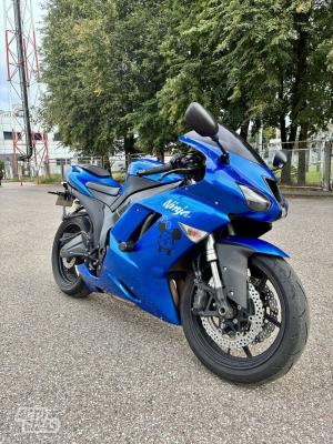Zils Kawasaki Ninja 2007 Viļņa, ar dzinēja tilpumu 0.60 L un nobraukumu 30 tūkst. km par 4300 €, foto 7 vietnē AUTOMOTO.COM.LV