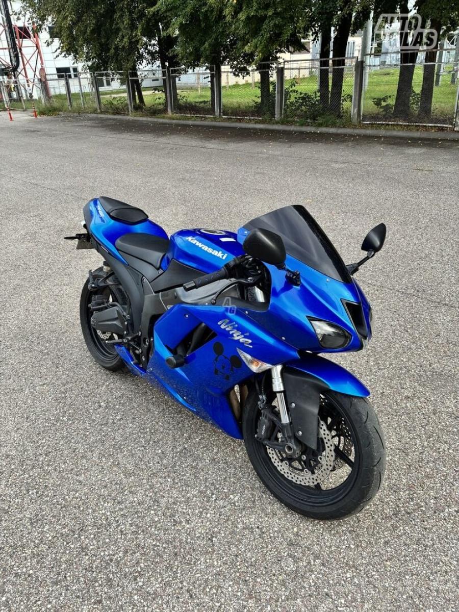 Zils Kawasaki Ninja 2007 Viļņa, ar dzinēja tilpumu 0.60 L un nobraukumu 30 tūkst. km par 4300 €, foto 11 vietnē AUTOMOTO.COM.LV
