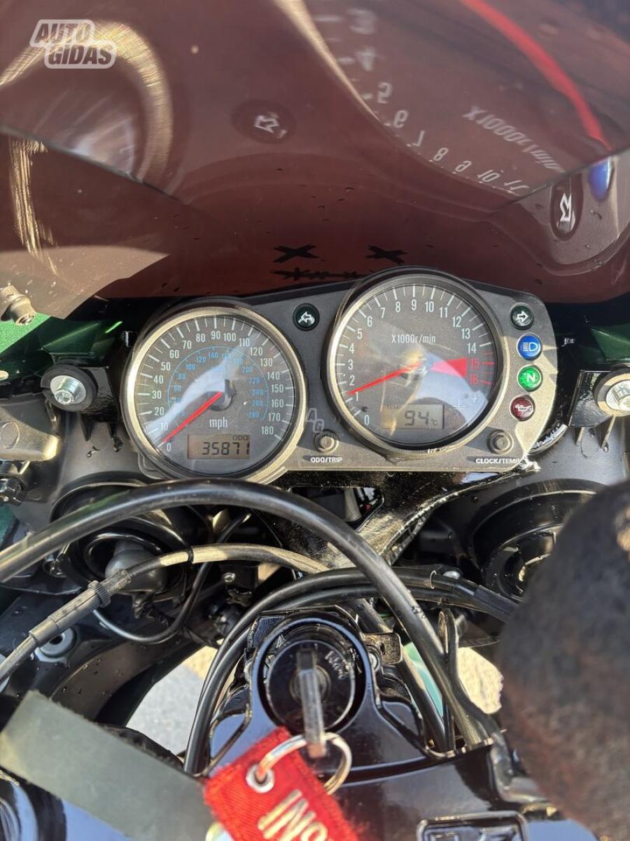 Зеленый Кавасаки Ninja 2000 в Клайпеда, объемом двигателя 0.60 л и пробегом 36 тыс. км за 2700 €, фото 12 на AUTOMOTO.COM.LV