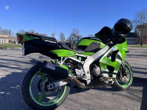 Зеленый Кавасаки Ninja 2001 в Вильнюс, объемом двигателя 0.60 л и пробегом 65 тыс. км за 2300 €, фото 5 на AUTOMOTO.COM.LV