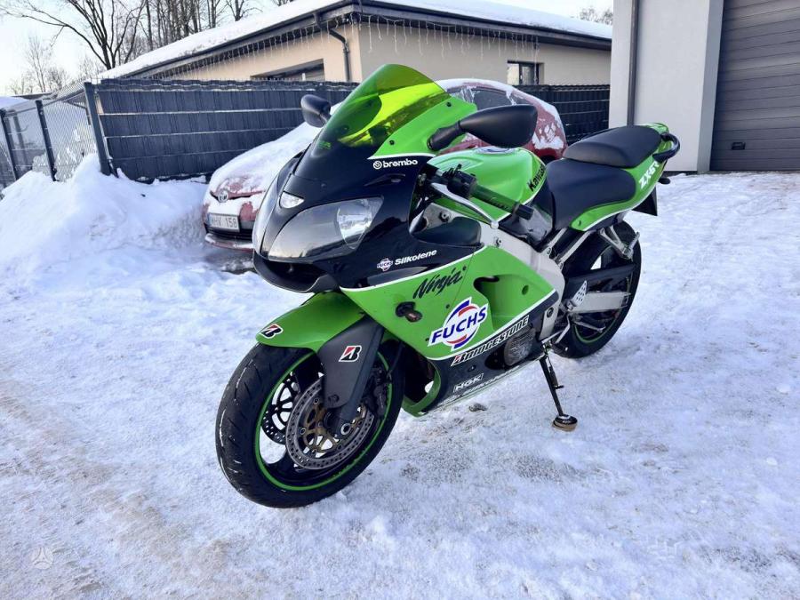 Зеленый Кавасаки Ninja 2002 в Вильнюс, объемом двигателя 0.64 л и пробегом 57 тыс. км за 1490 €, фото 2 на AUTOMOTO.COM.LV