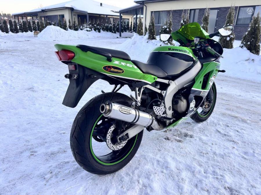 Зеленый Кавасаки Ninja 2002 в Вильнюс, объемом двигателя 0.64 л и пробегом 57 тыс. км за 1490 €, фото 6 на AUTOMOTO.COM.LV