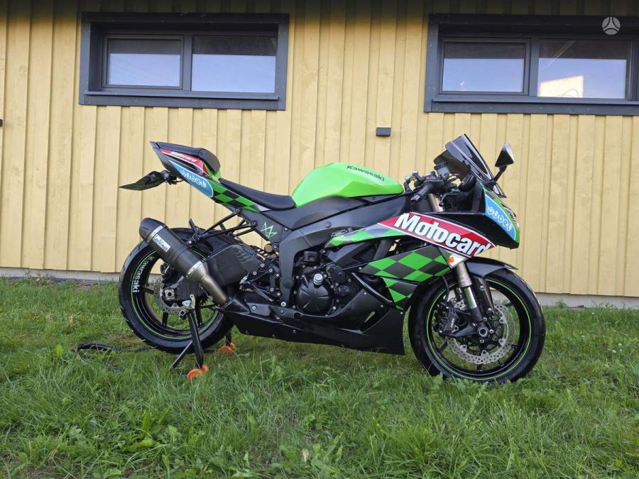 Green Kawasaki Ninja 2008 in Birstonas, with an engine capacity of 0.60 L and mileage of 34 thousand km for 5000 €, photo 1 on AUTOMOTO.COM.LV