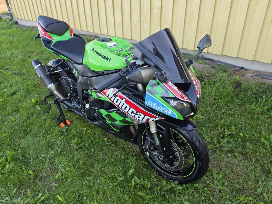 Green Kawasaki Ninja 2008 in Birstonas, with an engine capacity of 0.60 L and mileage of 34 thousand km for 5000 €, photo 3 on AUTOMOTO.COM.LV
