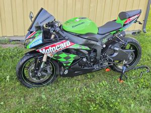 Green Kawasaki Ninja 2008 in Birstonas, with an engine capacity of 0.60 L and mileage of 34 thousand km for 5000 €, photo 5 on AUTOMOTO.COM.LV