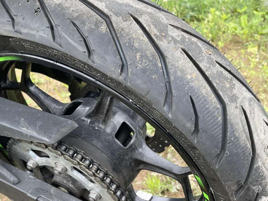 Zaļš Kawasaki Ninja 2019 Viļņa, ar dzinēja tilpumu 0.13 L un nobraukumu 26 tūkst. km par 2400 €, foto 16 vietnē AUTOMOTO.COM.LV