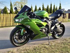Green Kawasaki Ninja 2022 in Raseiniai, with an engine capacity of 0.64 L and mileage of 2 thousand km for 9250 €, photo 3 on AUTOMOTO.COM.LV