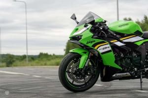 Zaļš Kawasaki Ninja 2025 Viļņa, ar dzinēja tilpumu 0.64 L un nobraukumu 6 tūkst. km par 9650 €, foto 15 vietnē AUTOMOTO.COM.LV