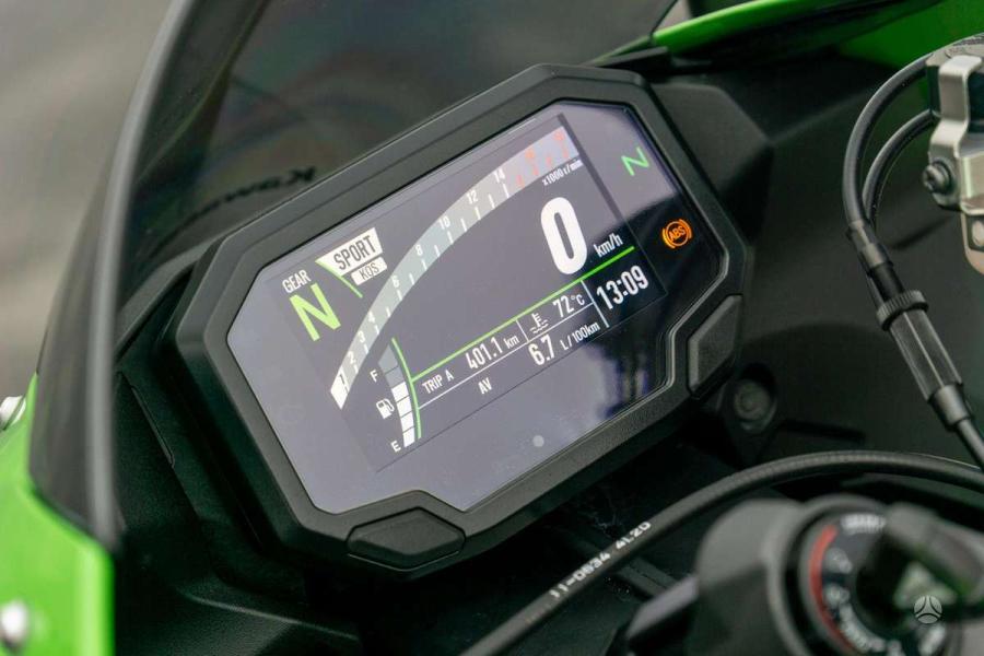 Zaļš Kawasaki Ninja 2025 Viļņa, ar dzinēja tilpumu 0.64 L un nobraukumu 6 tūkst. km par 9650 €, foto 20 vietnē AUTOMOTO.COM.LV