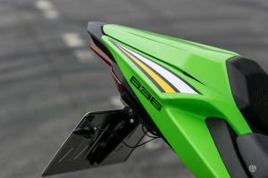 Zaļš Kawasaki Ninja 2025 Viļņa, ar dzinēja tilpumu 0.64 L un nobraukumu 6 tūkst. km par 9650 €, foto 23 vietnē AUTOMOTO.COM.LV