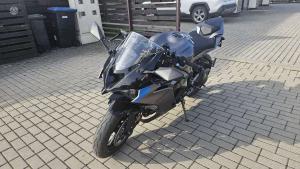 Серый Кавасаки Ninja 2025 в Вильнюс, объемом двигателя 0.64 л и пробегом 4 тыс. км за 10600 €, фото 3 на AUTOMOTO.COM.LV