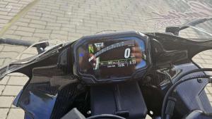 Серый Кавасаки Ninja 2025 в Вильнюс, объемом двигателя 0.64 л и пробегом 4 тыс. км за 10600 €, фото 7 на AUTOMOTO.COM.LV