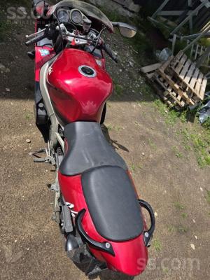 Kawasaki Ninja 1991 in Daugavpils, with an engine capacity of 0.90 L and mileage of 0 thousand km for 1000 €, photo 6 on AUTOMOTO.COM.LV