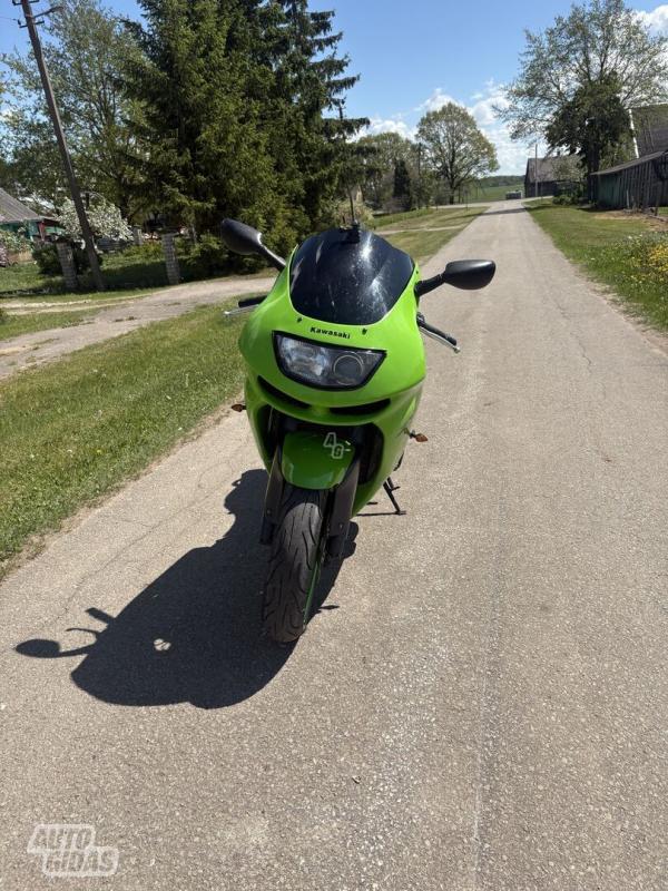 Kawasaki Ninja 1998 in Radviliskis, with an engine capacity of 0.00 L and mileage of 0 thousand km for 1600 €, photo 5 on AUTOMOTO.COM.LV