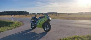 Kawasaki Ninja 1999 in Klaipeda, with an engine capacity of 0.60 L and mileage of 33 thousand km for 1450 €, photo  on AUTOMOTO.COM.LV
