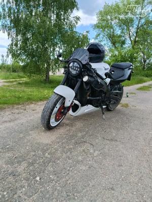 Kawasaki Ninja 1999 in Vilnius, with an engine capacity of 0.75 L and mileage of 0 thousand km for 1000 €, photo 6 on AUTOMOTO.COM.LV