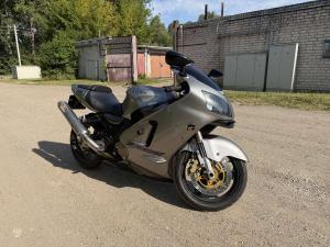 Kawasaki Ninja 2000 in Kaunas, with an engine capacity of 1.20 L and mileage of 36 thousand km for 2950 €, photo  on AUTOMOTO.COM.LV