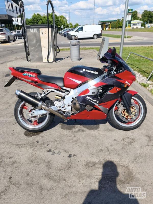 Kawasaki Ninja 2001 Kauņa, ar dzinēja tilpumu 0.00 L un nobraukumu 0 tūkst. km par 2400 €, foto 2 vietnē AUTOMOTO.COM.LV