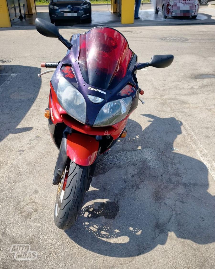 Kawasaki Ninja 2001 in Kaunas, with an engine capacity of 0.00 L and mileage of 0 thousand km for 2400 €, photo 4 on AUTOMOTO.COM.LV