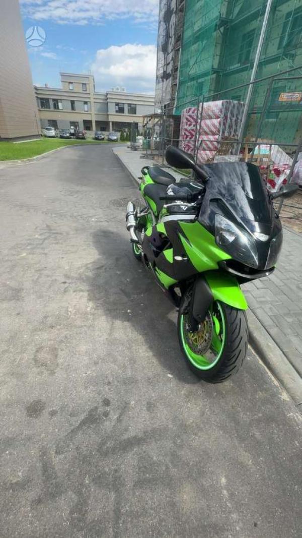 Кавасаки Ninja 2001 в Шальчининкай, объемом двигателя 0.90 л и пробегом 303 тыс. км за 1600 €, фото 3 на AUTOMOTO.COM.LV