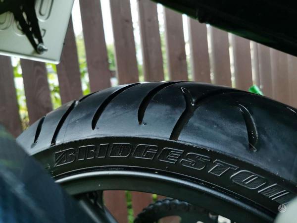 Kawasaki Ninja 2001 Šauļi, ar dzinēja tilpumu 0.90 L un nobraukumu 37 tūkst. km par 3000 €, foto 4 vietnē AUTOMOTO.COM.LV