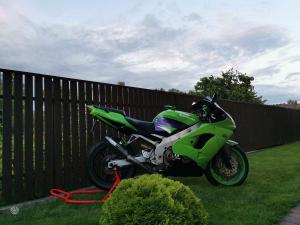 Kawasaki Ninja 2001 in Siauliai, with an engine capacity of 0.90 L and mileage of 37 thousand km for 3000 €, photo 10 on AUTOMOTO.COM.LV