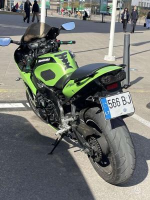 Kawasaki Ninja 2001 in Vilnius, with an engine capacity of 0.60 L and mileage of 69 thousand km for 2350 €, photo 13 on AUTOMOTO.COM.LV