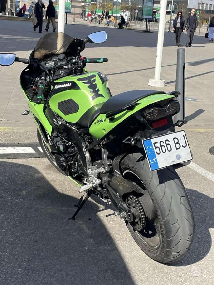 Kawasaki Ninja 2001 in Vilnius, with an engine capacity of 0.60 L and mileage of 69 thousand km for 2350 €, photo 13 on AUTOMOTO.COM.LV