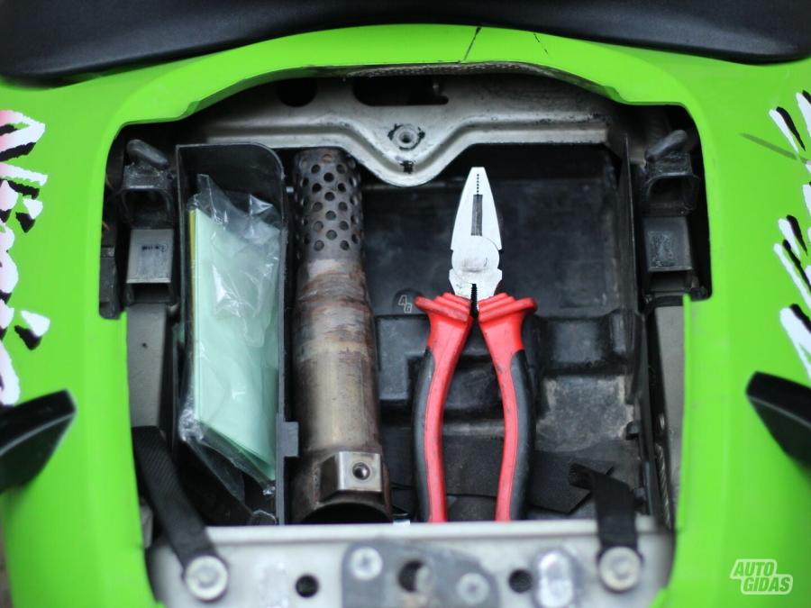 Kawasaki Ninja 2001 in Vilnius, with an engine capacity of 0.00 L and mileage of 0 thousand km for 2500 €, photo 14 on AUTOMOTO.COM.LV