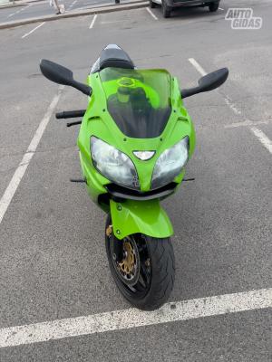 Kawasaki Ninja 2002 in Vilnius, with an engine capacity of 0.90 L and mileage of 56 thousand km for 2700 €, photo 4 on AUTOMOTO.COM.LV