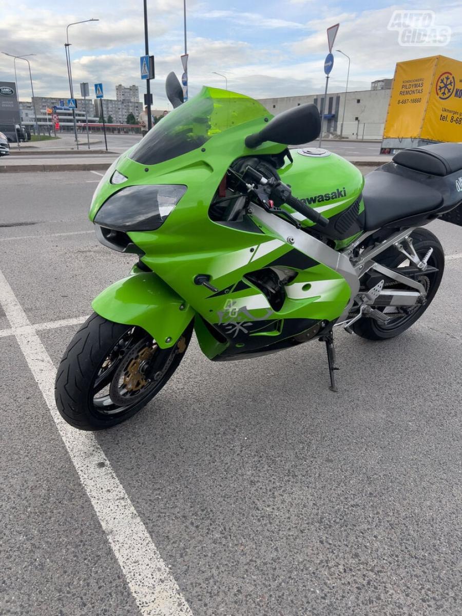 Kawasaki Ninja 2002 in Vilnius, with an engine capacity of 0.90 L and mileage of 56 thousand km for 2700 €, photo 14 on AUTOMOTO.COM.LV
