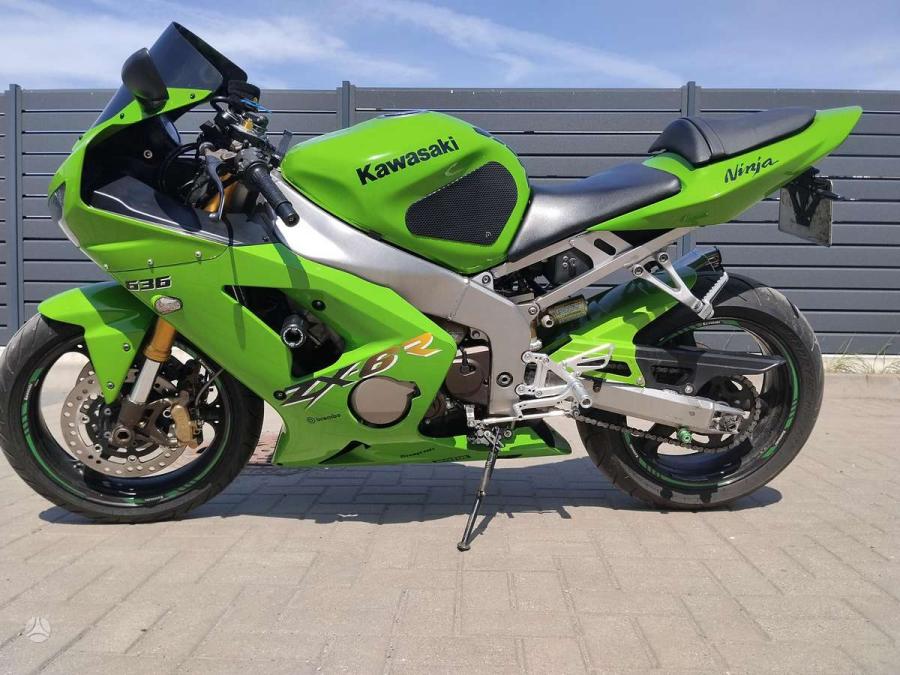 Kawasaki Ninja 2004 Kauņa, ar dzinēja tilpumu 0.64 L un nobraukumu 43 tūkst. km par 3999 €, foto 3 vietnē AUTOMOTO.COM.LV
